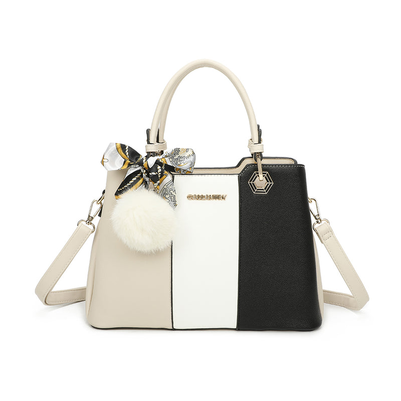 Gallantry Paris - 30 years of know-how in leather goods.